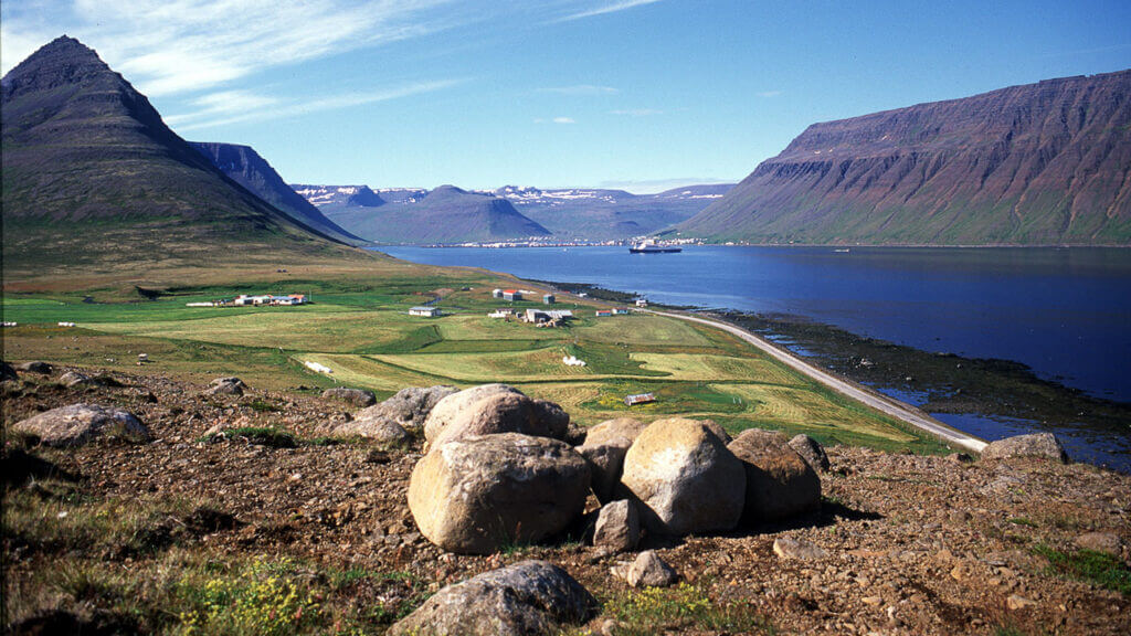 Arctic Shore Excursions | Cruise tours in Iceland and Greenland